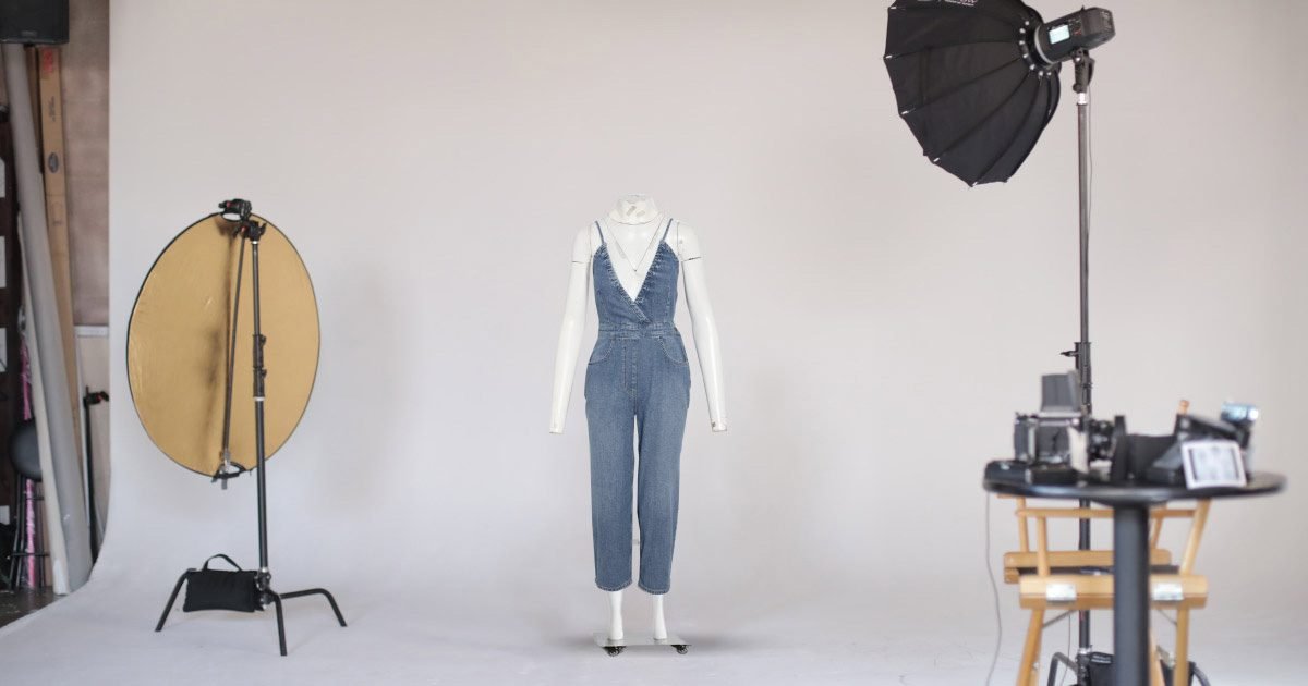 How to Shoot Apparel Photos for Your E-commerce Business | EPO